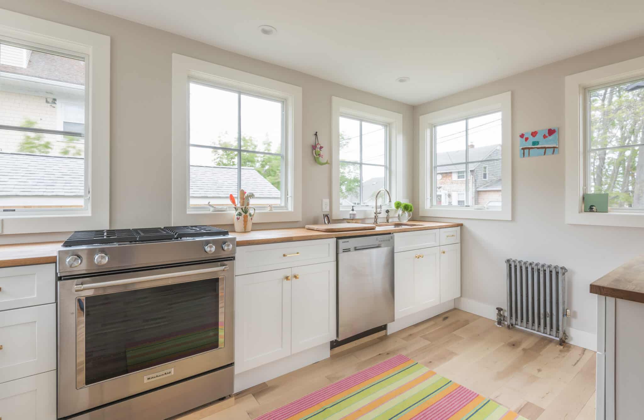 9 Popular Types of Windows to Choose for Your Home